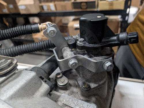 Metal Side to Side Reduction Kit for 02A transmissions– www.dieselgeek.com